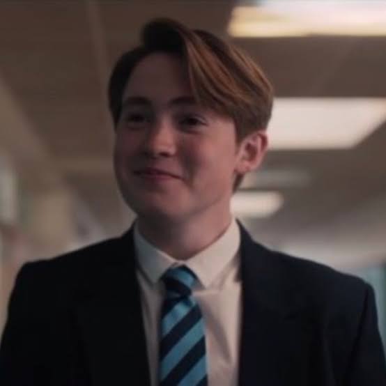 People who smiles downwards - Forums - MyAnimeList.net