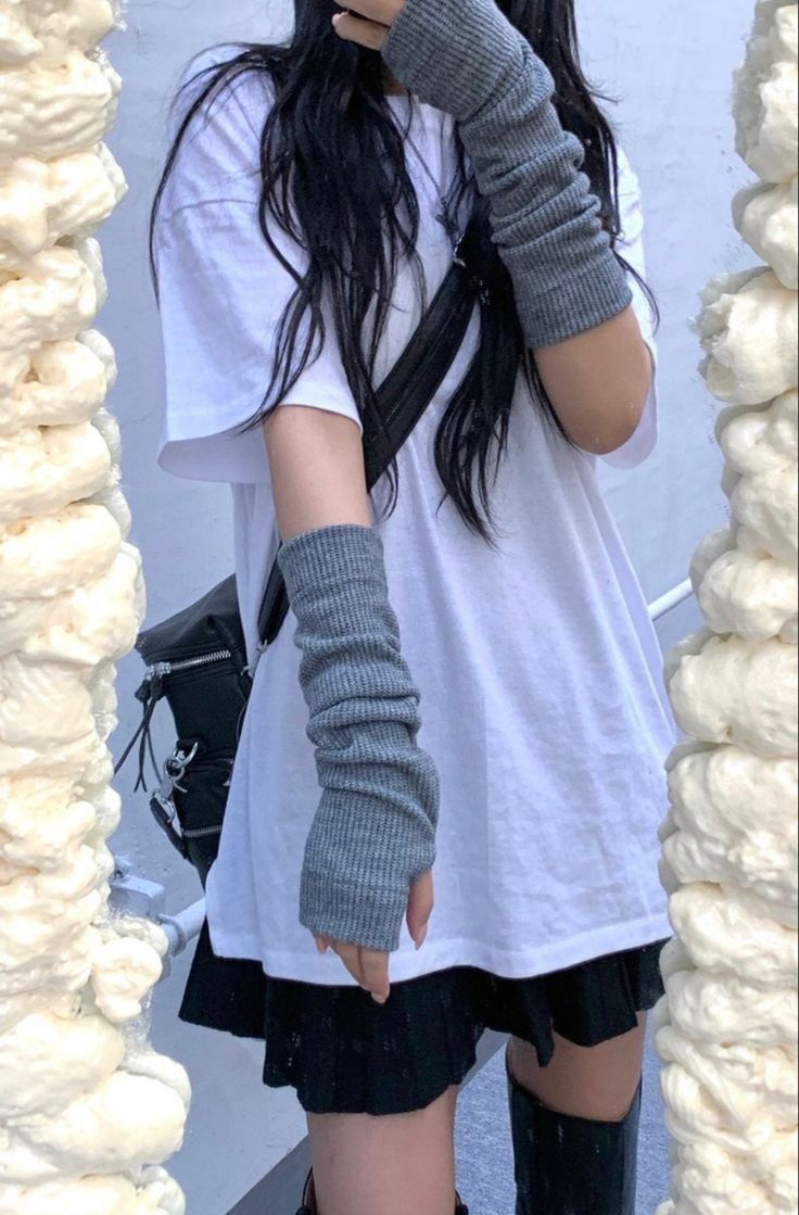 Arm warmers or leg warmers? - Forums - MyAnimeList.net